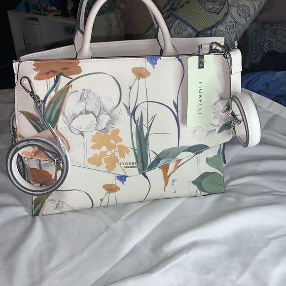 Fiorelli | Bags | Fiorelli Botanical Print Vegan Leather Large ...
